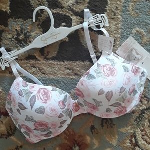 Jessica Simpson - Poshmark